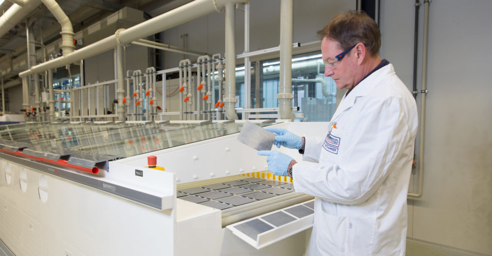 Schmid develops new multi wafer texturing process – pv magazine ...