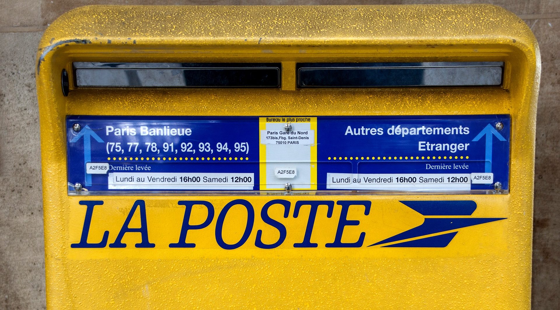 French postal service aims to deliver stable energy bill using ...