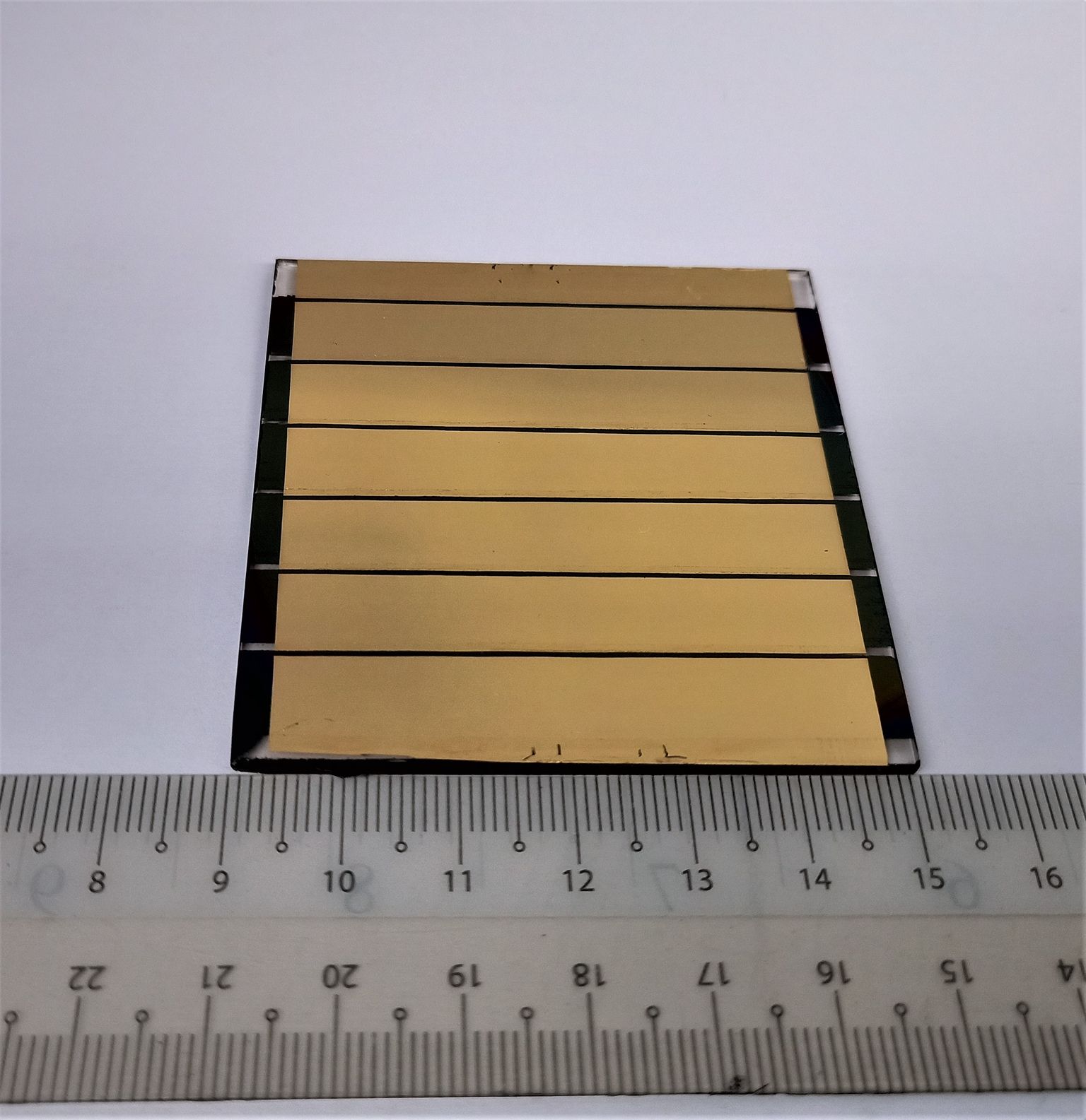 Mini perovskite module with 18.13% efficiency – pv magazine International