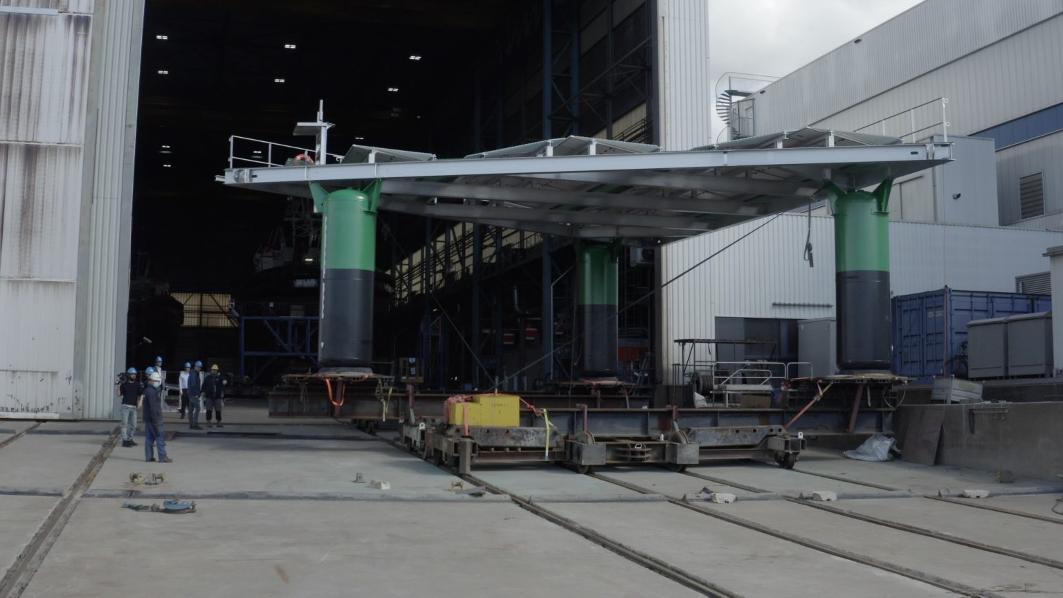 Offshore floating PV platform unveiled in the Netherlands – pv magazine ...