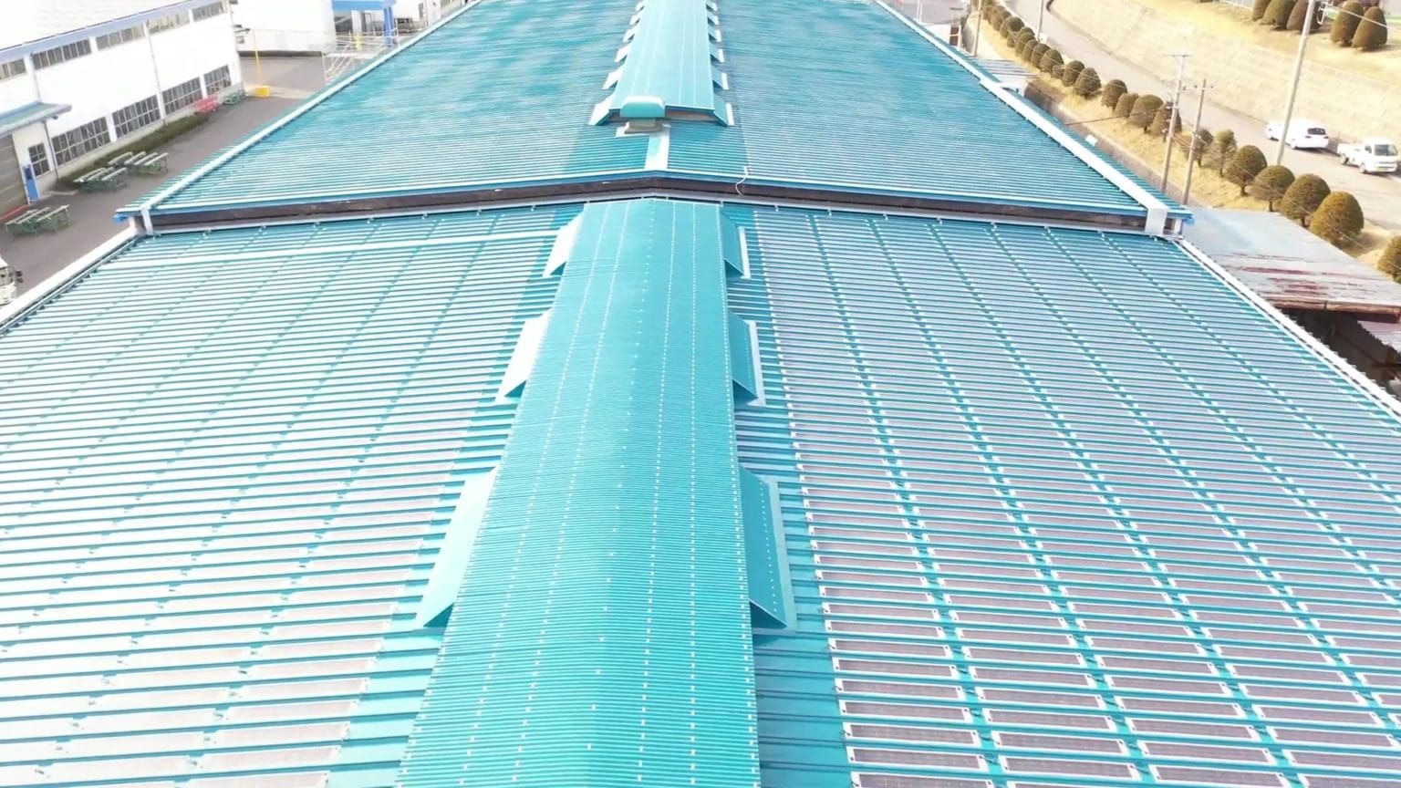 Off-grid rooftop solar with metal-wrap-through solar modules – pv ...