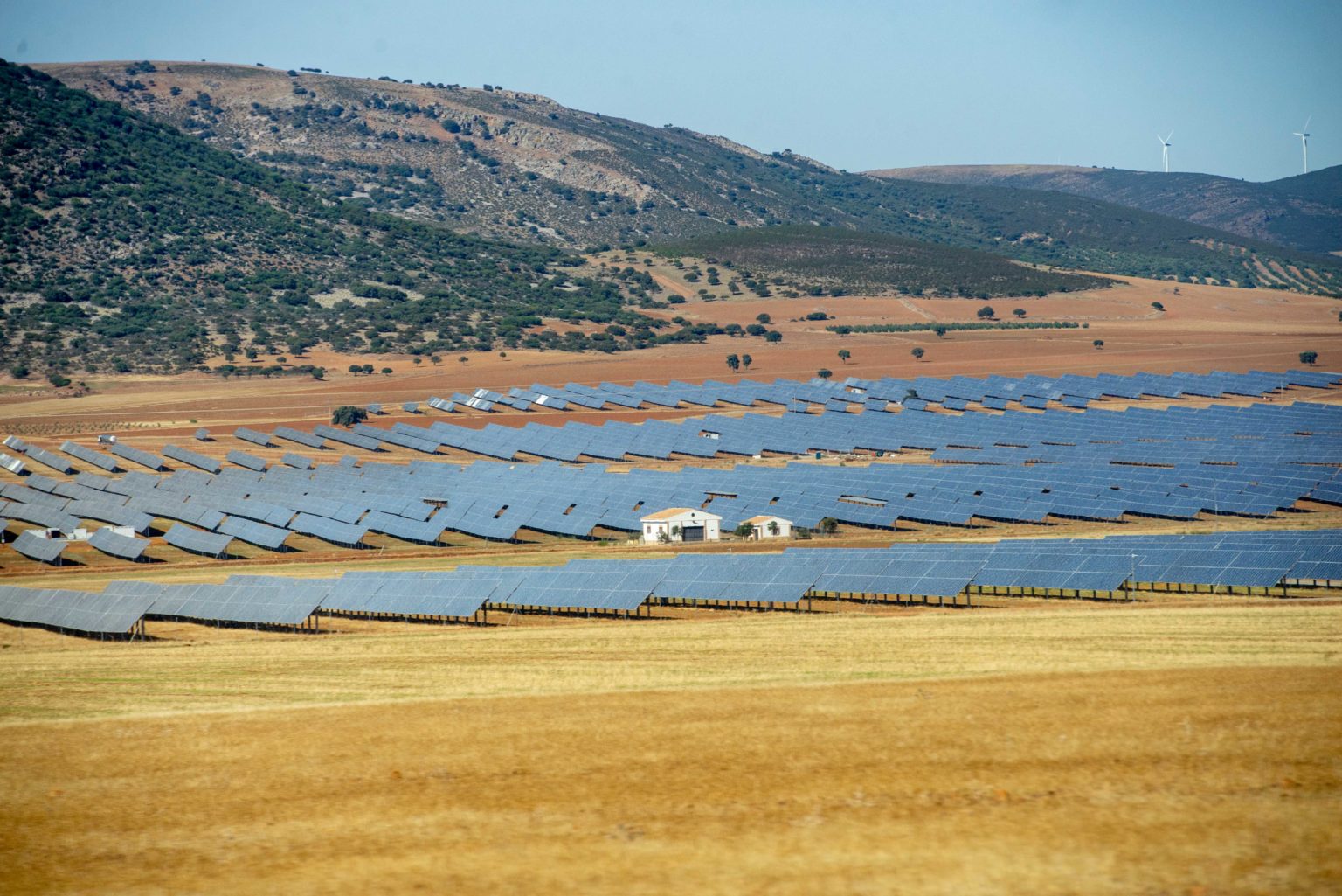 Spain deployed 3.4 GW of solar in 2020 – pv magazine International