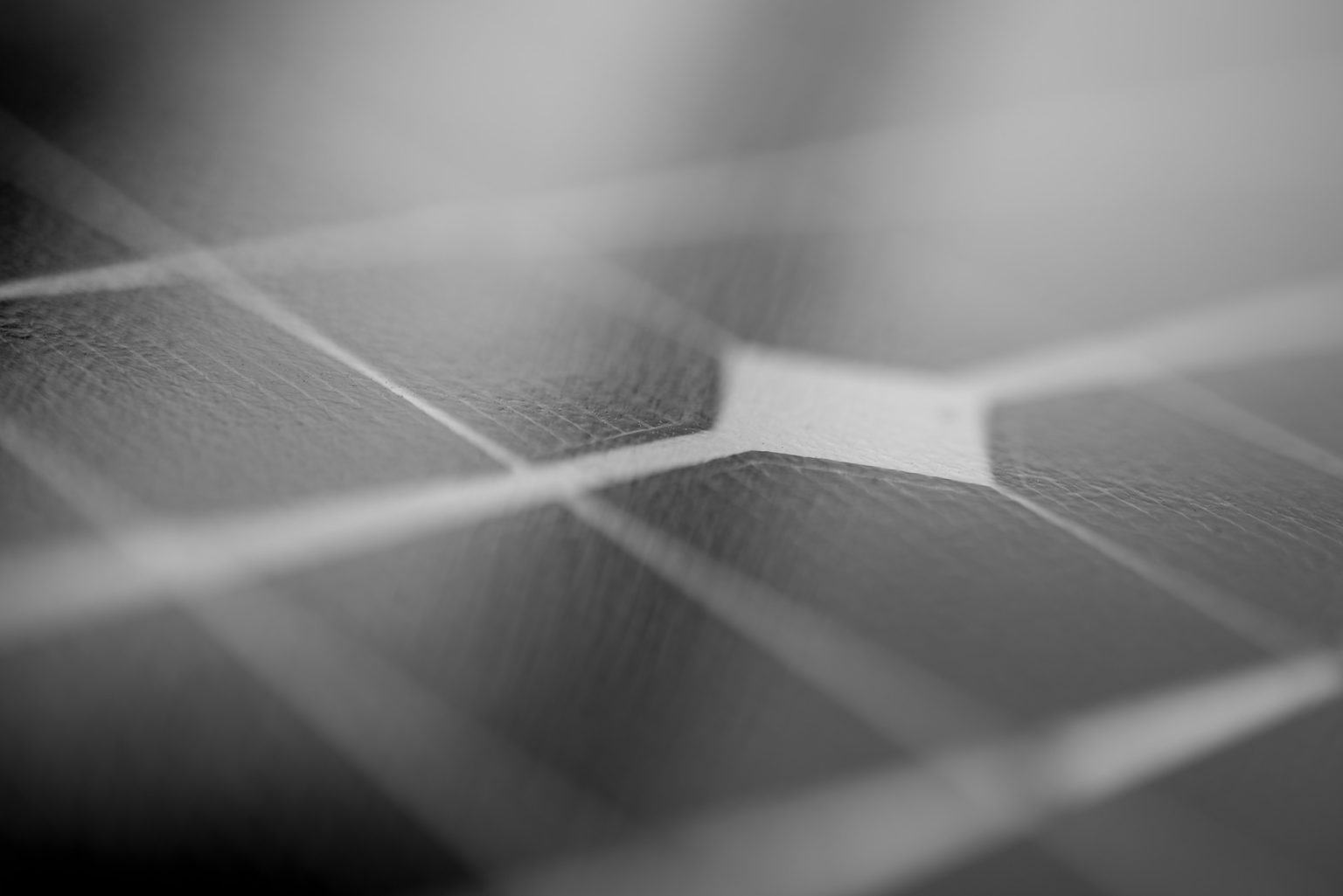 Inverted perovskite solar cell with 22.1% efficiency via star-shaped ...