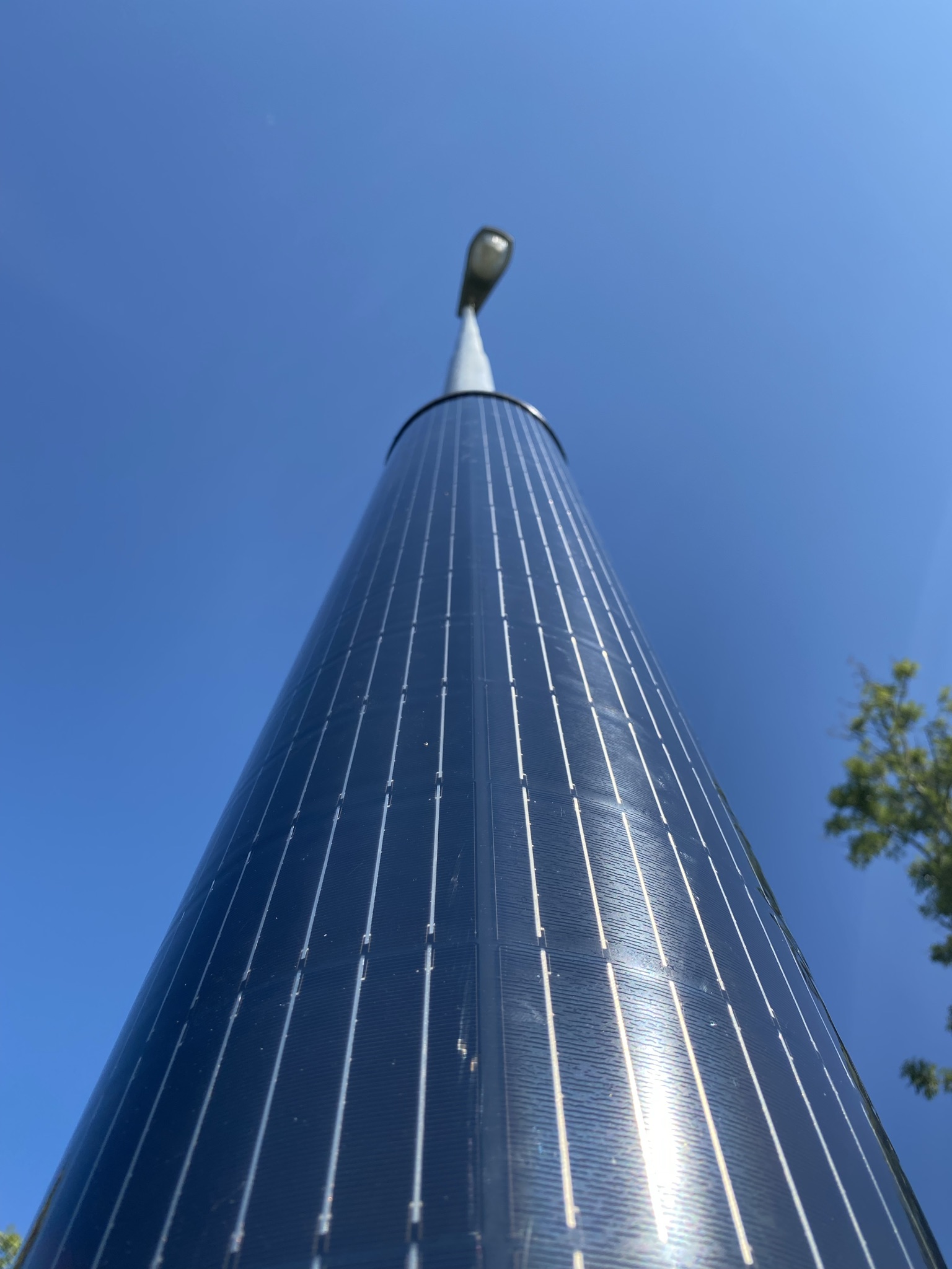 Cylindrical solar panel for street lighting – pv magazine Australia