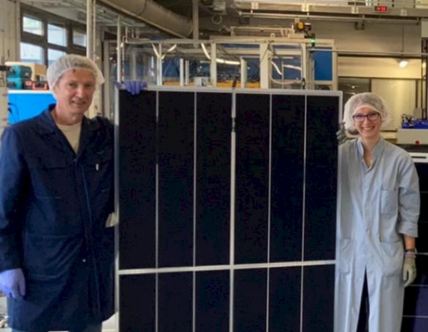 CEA-INES unveils shingled heterojunction PV panel with 21.41% ...
