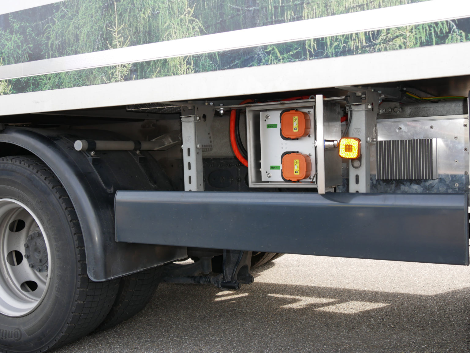 Vehicle-integrated PV for heavy-duty trucks – pv magazine International