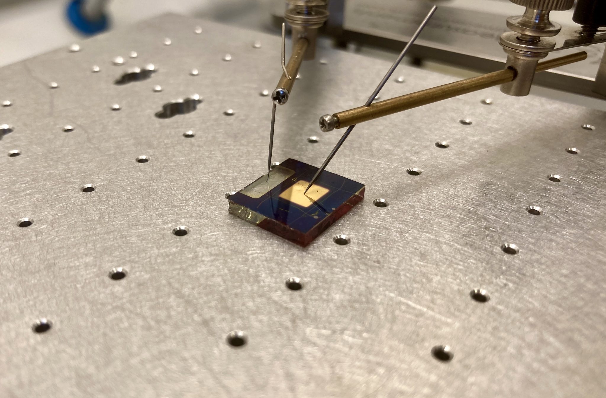 Cadmium sulfide, a poor partner for selenium tandem solar cells – pv ...