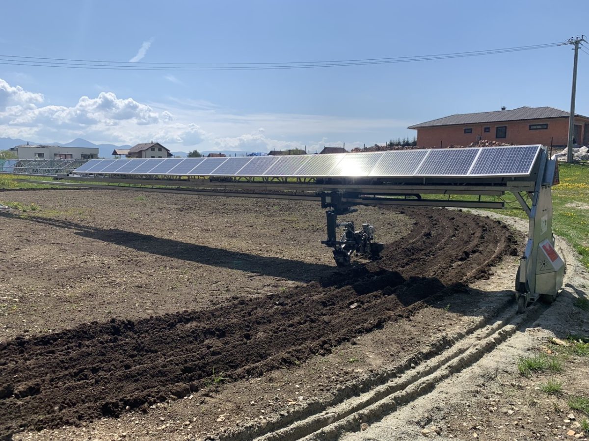 Solar arm for agrivoltaic applications – pv magazine International