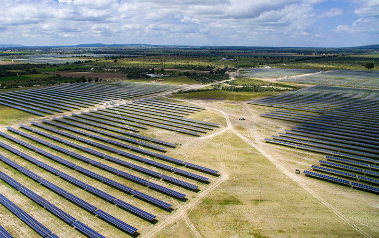 Australian ‘renewable energy zone’ attracts 17 GW of project proposals ...