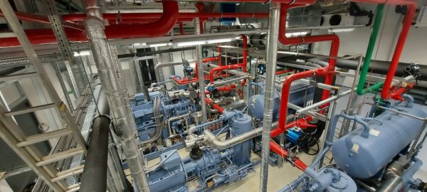 Steam-generating heat pump for industrial applications – pv magazine ...