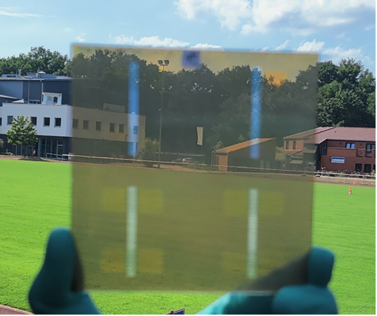 Semi-transparent solar cell based on silicon-germanium quantum wells ...