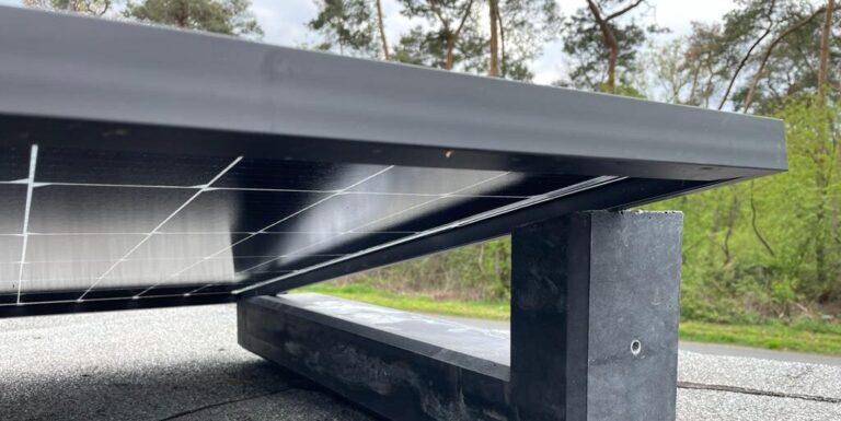 GreenAkku unveils L-base for PV systems on flat rooftops, gardens – pv ...