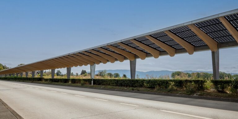 Swiss utility switches on 200-meter solar bicycle path – pv magazine ...
