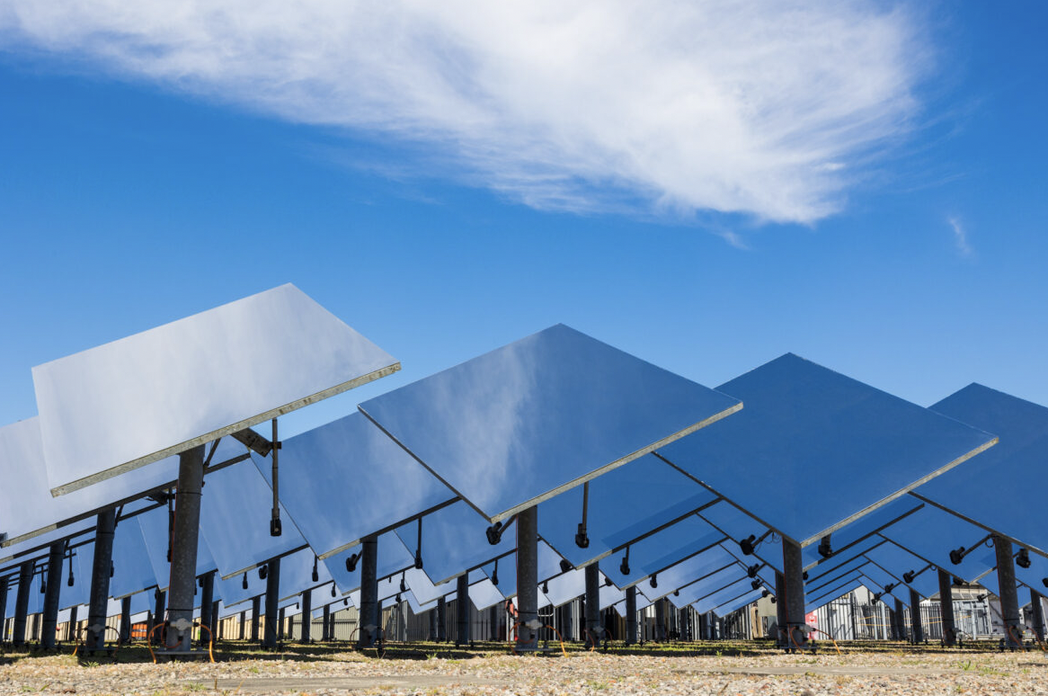 Storing concentrated solar thermal energy via ‘falling’ ceramic ...