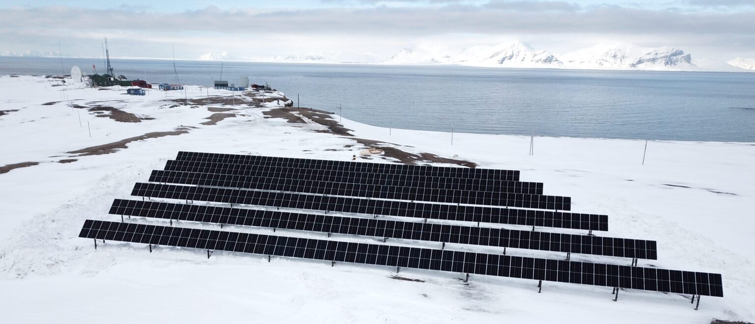 Norwegian developer switches on northernmost ground-mounted PV plant ...