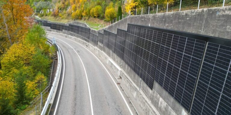 Swiss consortium switches on 325 kW vertical PV system on retaining ...