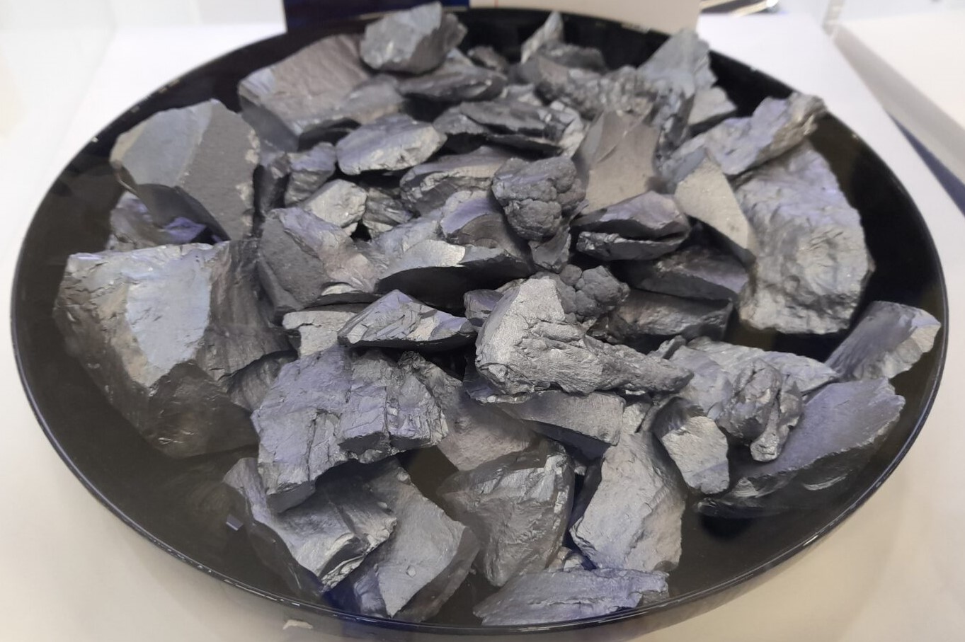 ‘Polysilicon price will stay above $5.50/kg for at least a year,’ says ...