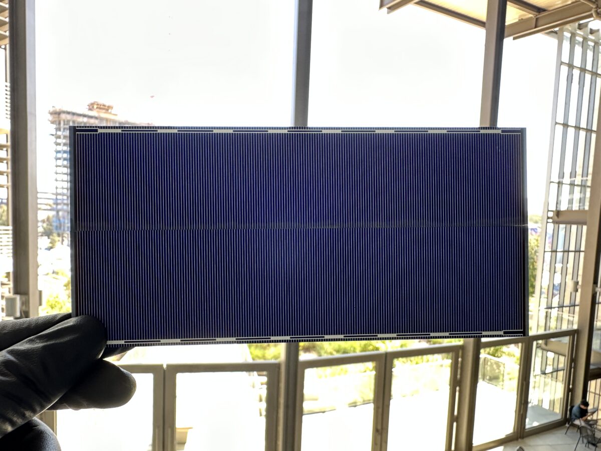 U.S. scientists develop silver-free PEDOT:PSS adhesive for shingled ...