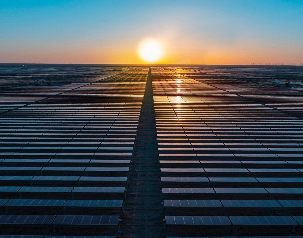 Saudi Arabia’s 3.7 GW solar tender attracts lowest bid of $0.0129/kWh ...