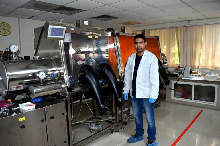 Indian researchers present 28%-efficient silicon-perovskite tandem ...