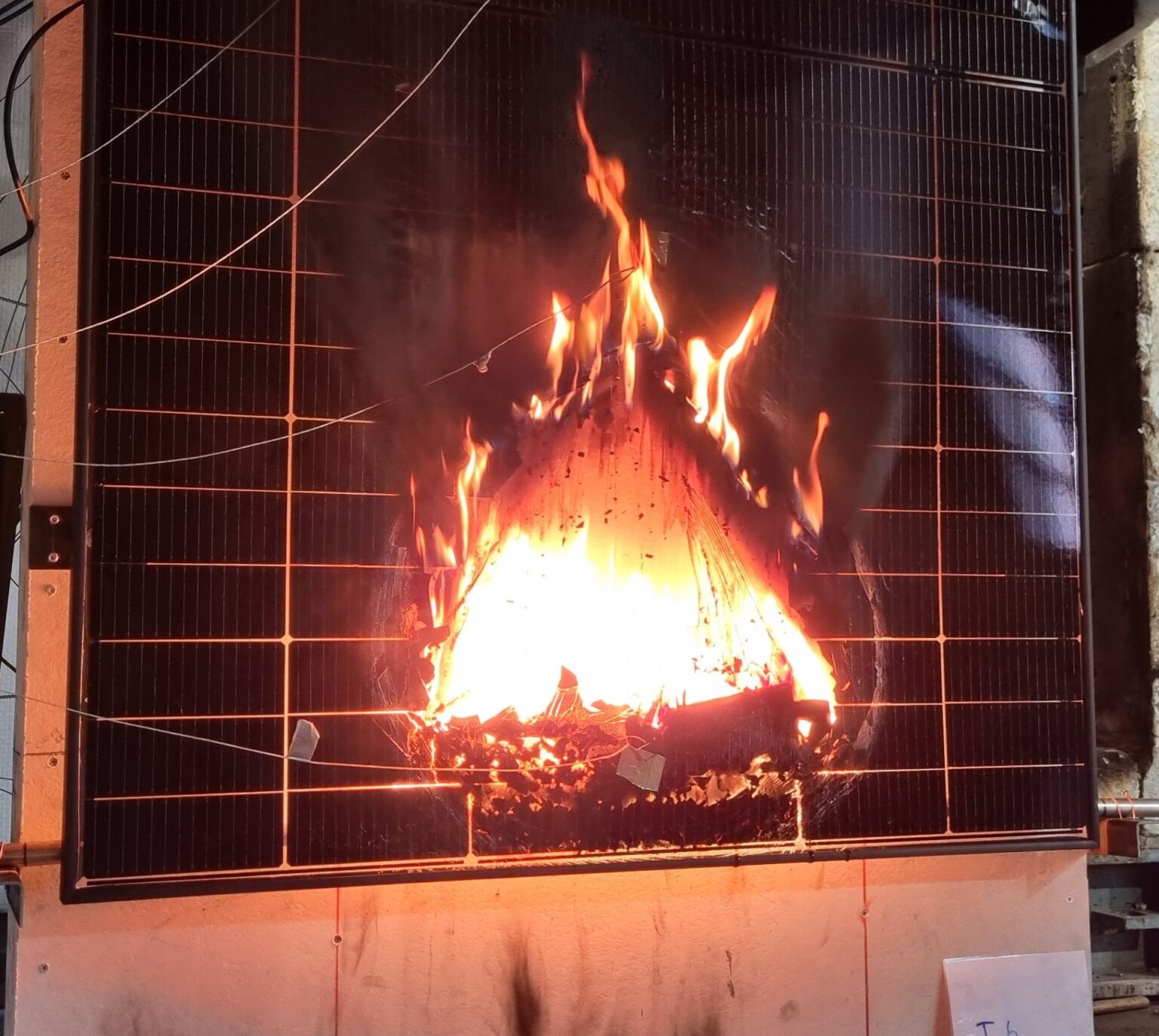 Assessing impact of fire on PV facades – pv magazine International