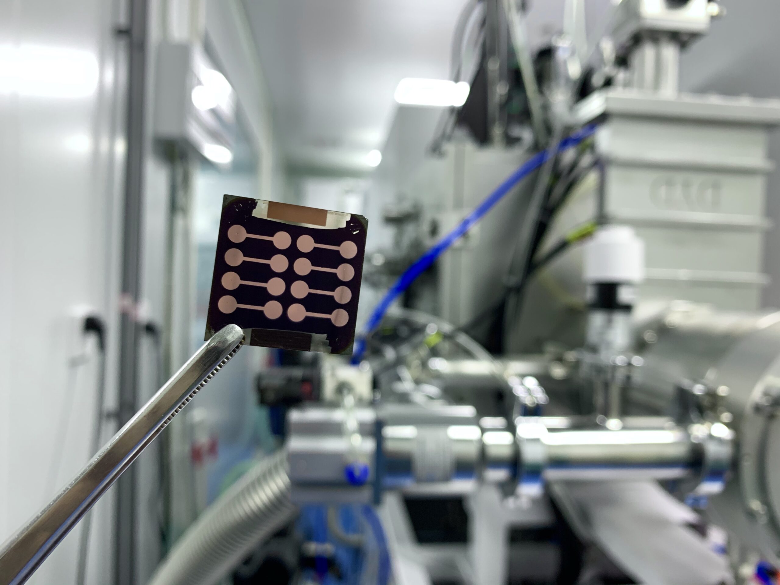All-perovskite tandem solar cell with dipolar passivation achieves 30.1 ...