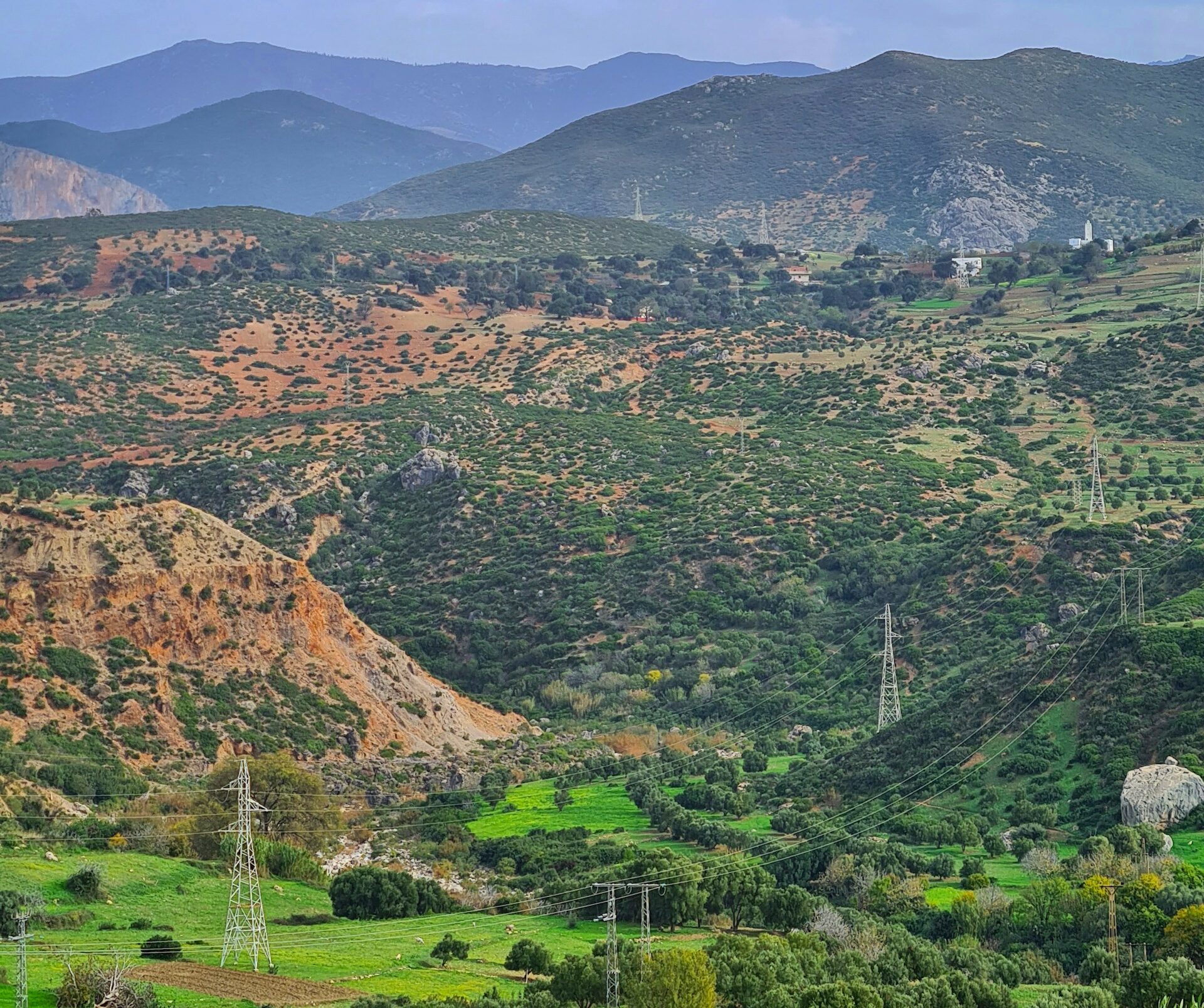 Morocco opens tender for 1,000 km UHV transmission line - pv magazine ...