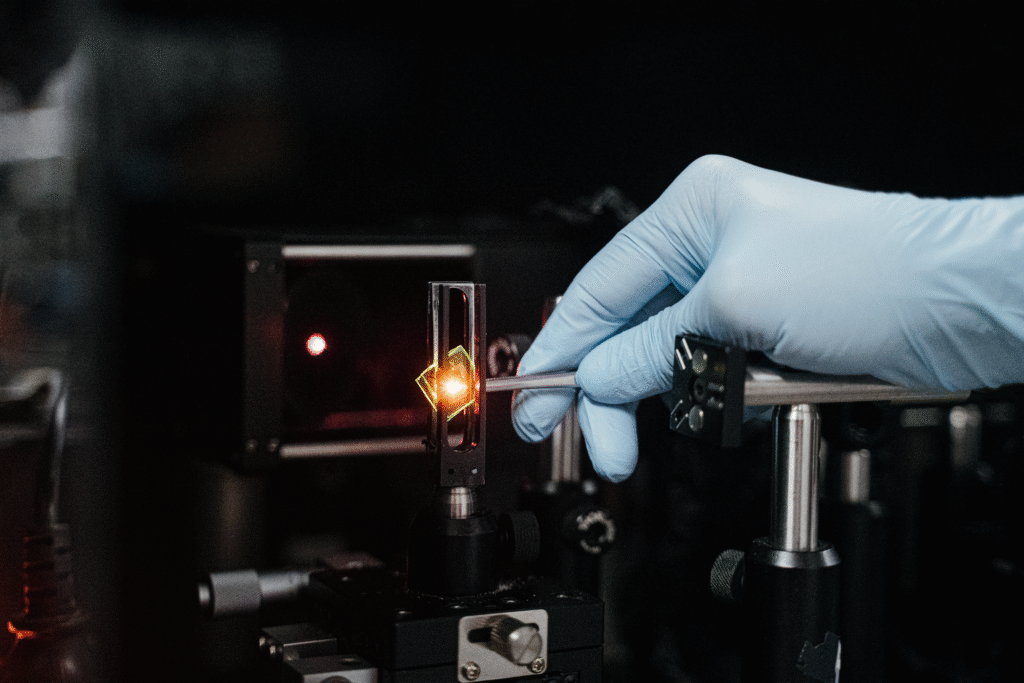 Nanoscale device converts wasted infrared light from PV systems into ...