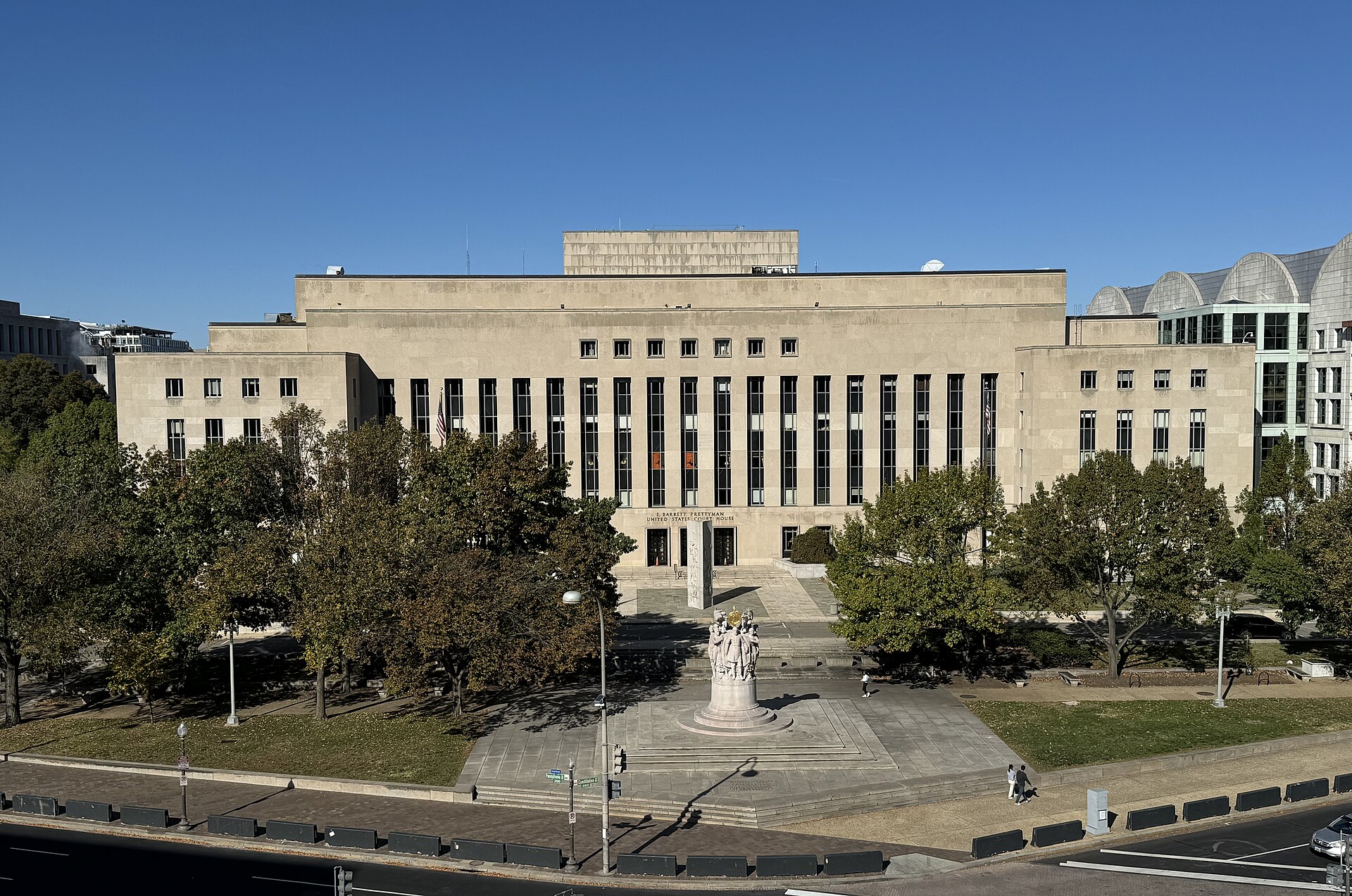 U.S. court restores 5% safe harbor for wind and large solar - pv ...