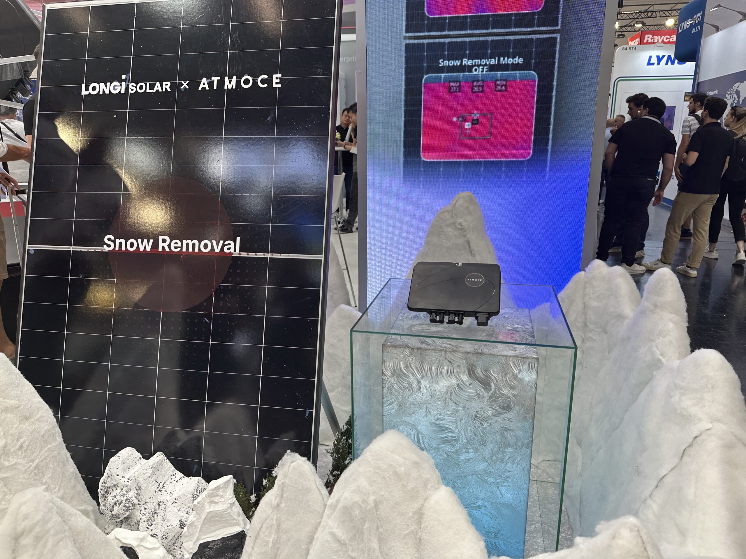 Atmoce integrates snow removal tech in microinverters - pv magazine Global